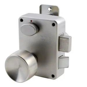 団地の鍵交換をする際の費用や注意点について